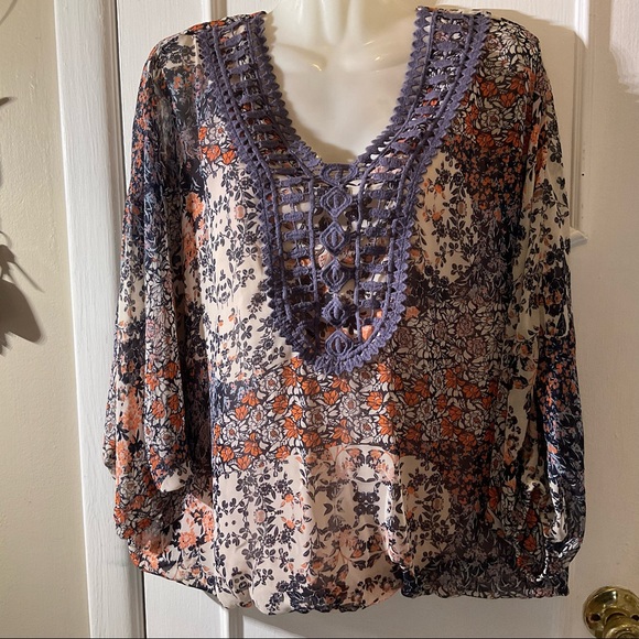 Coco Bianco | Tops | Coco Bianca Boho Floral Crochet Front Top Sz Med ...